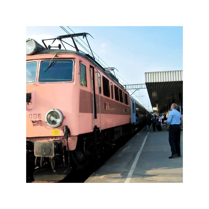 Surround 3D Sound Effects, 5.1 Surround Sounds and 7.1 Surround Sounds