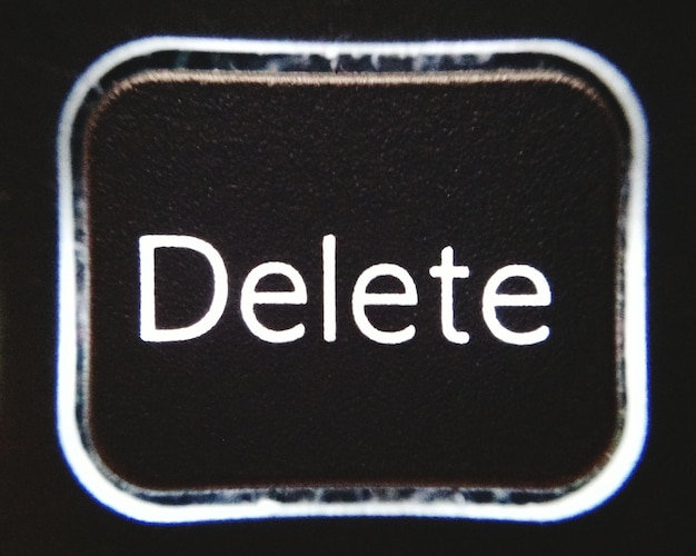 Essential Tips for Mastering Delay Effect Plugins in Music Production - Lucid Samples